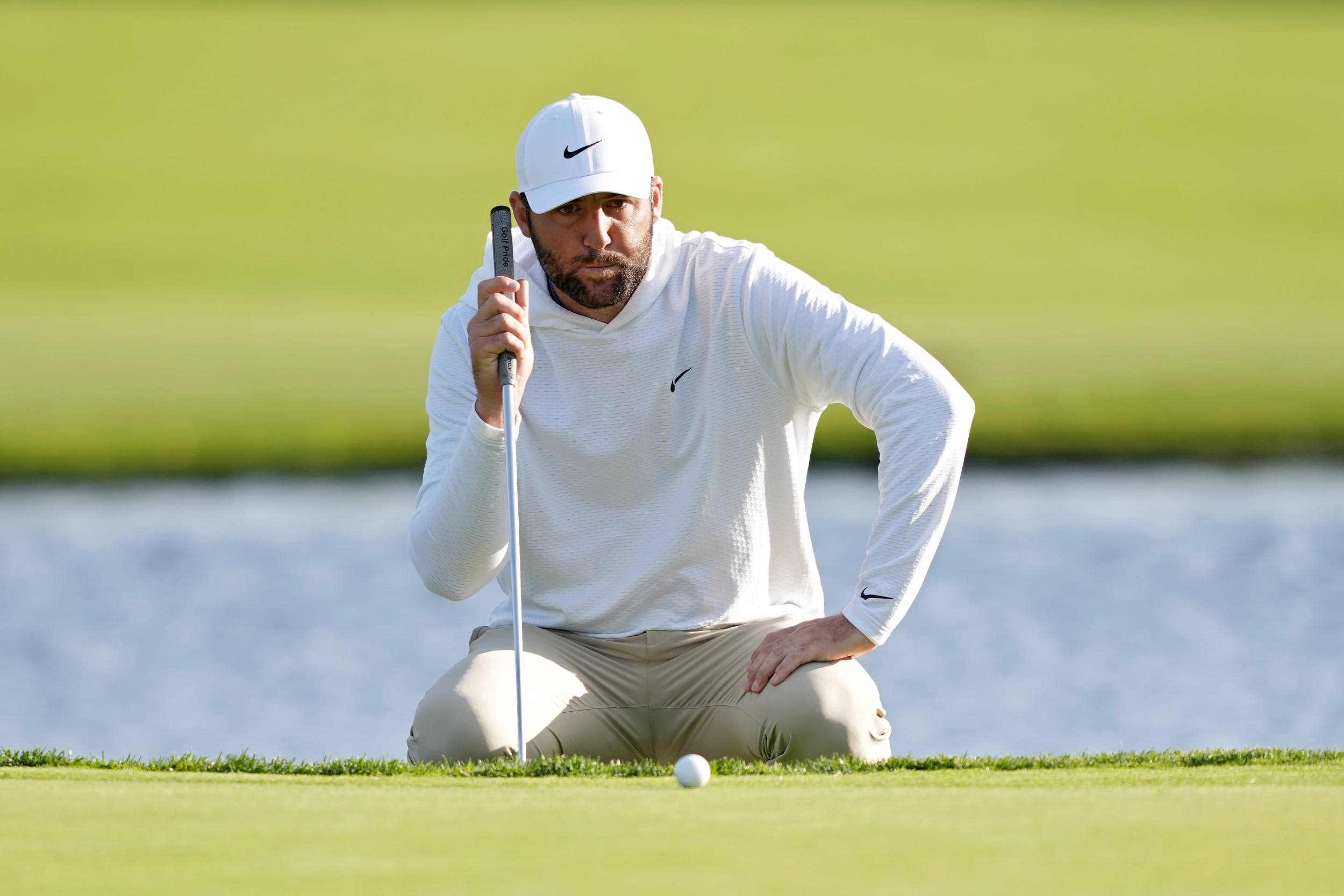 Scottie Scheffler Turns Clock Back 2,000 Days at Genesis, But Not in a ...