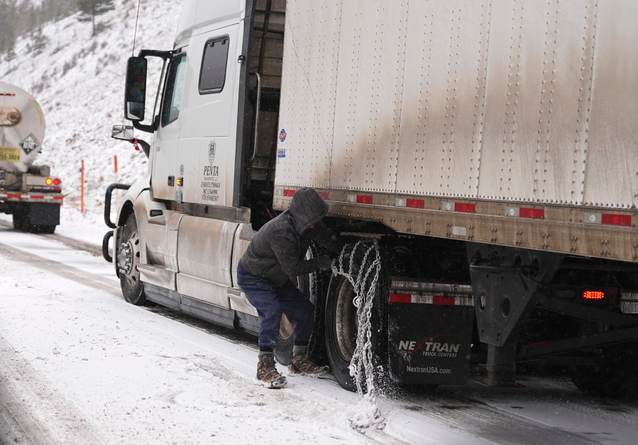 Winter storm impacts roadways, leaving 8 dead from 7 crashes across ...