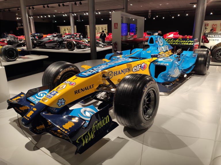 Top 5 Best Formula 1 Liveries Of All-Time