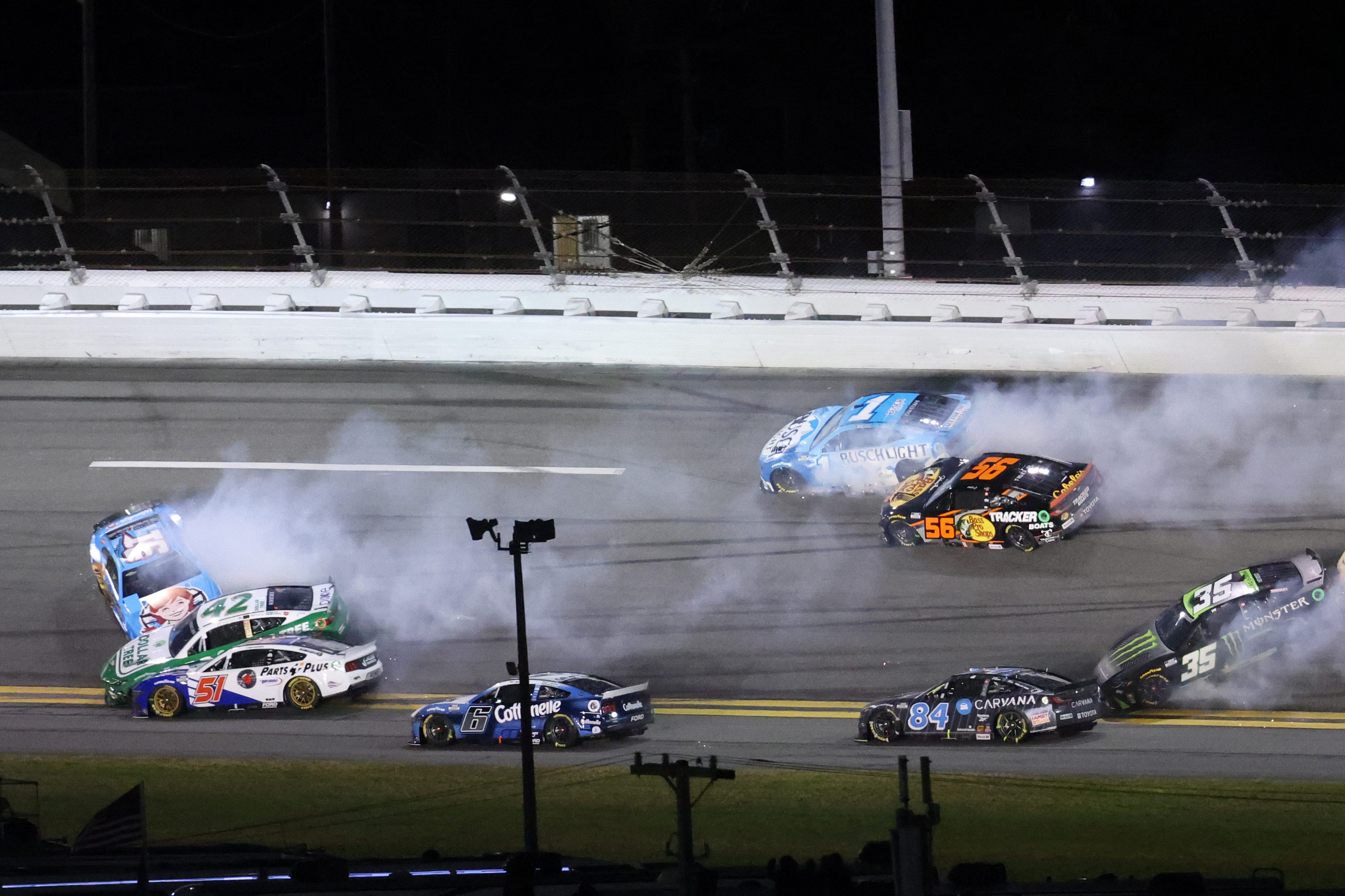 NASCAR Daytona 500 winners and losers: Helio Castroneves crashes early ...