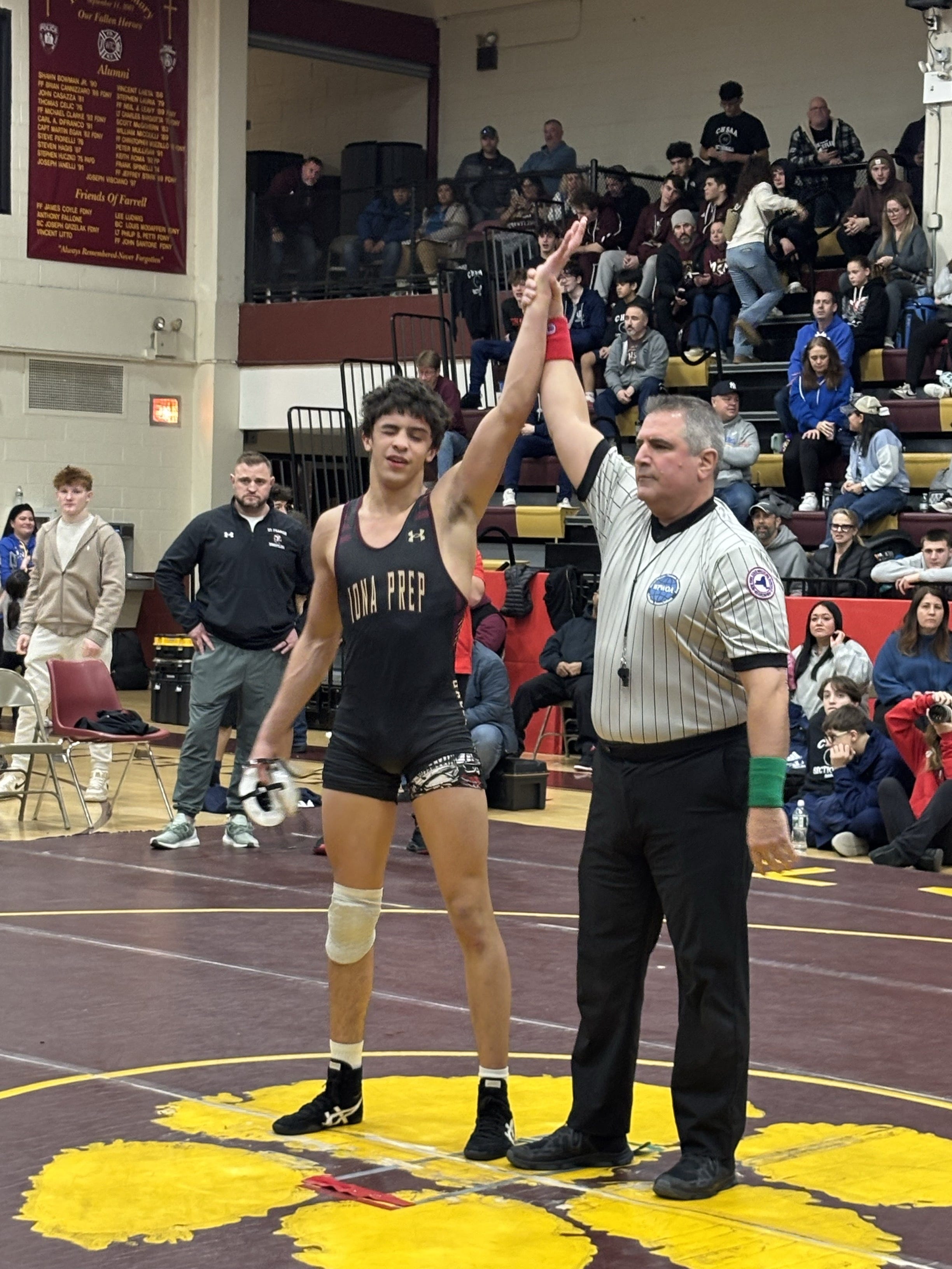 High school wrestling: Three Iona Prep grapplers win CHSAA state titles