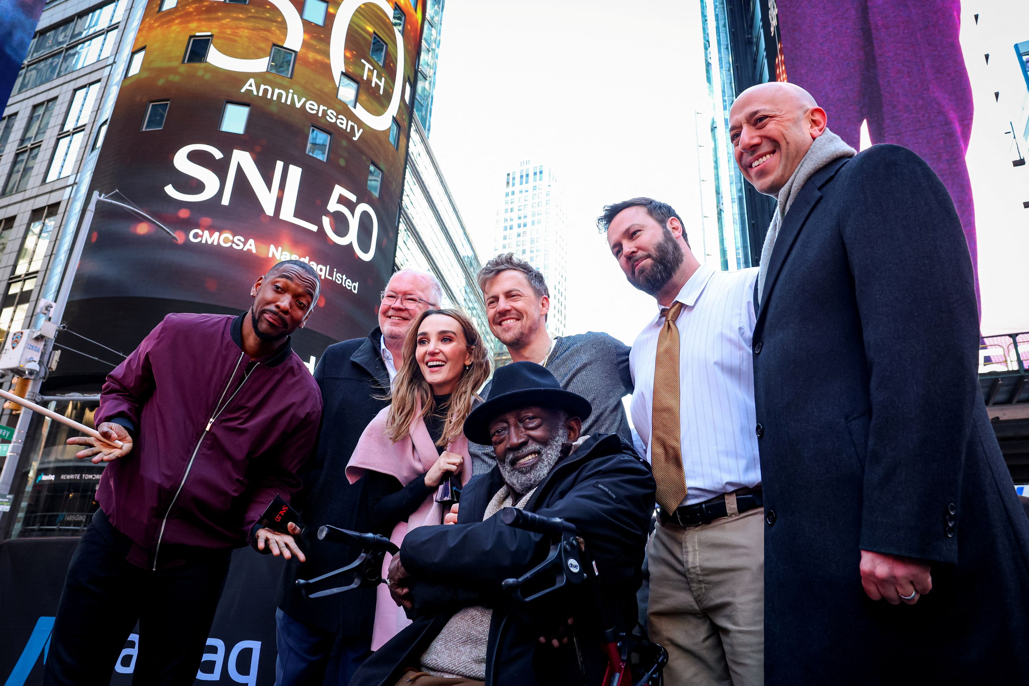 SNL’s anniversary special was chaotic, poignant — and very, very long