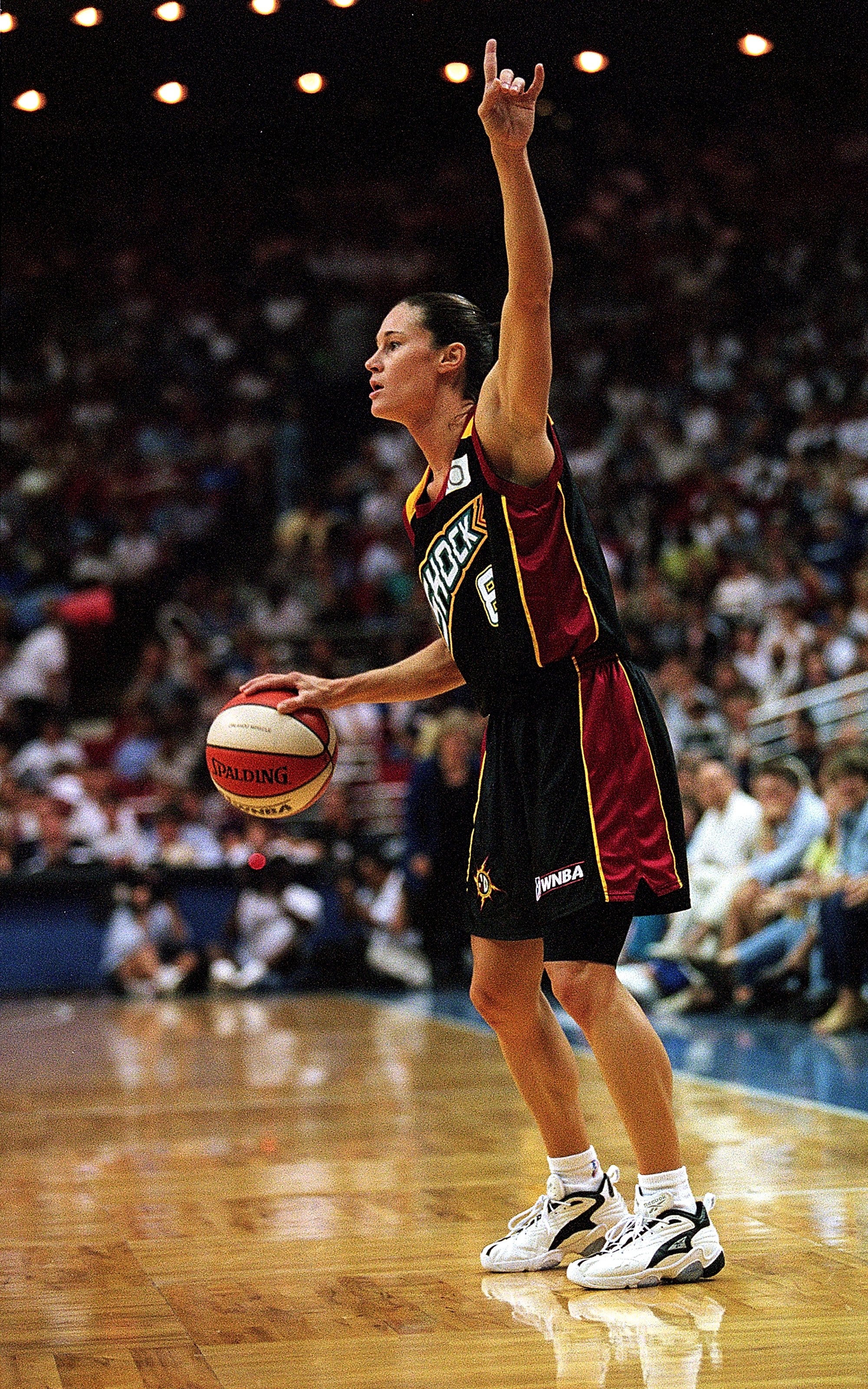 Oak Ridge's Jennifer Azzi named finalist for Naismith Basketball Hall ...