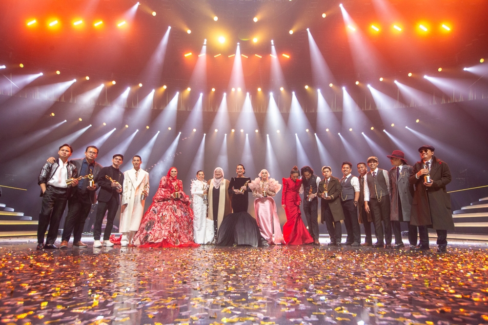 Twenty-year wait finally over: Sabahan singer Marsha Milan crowned ...