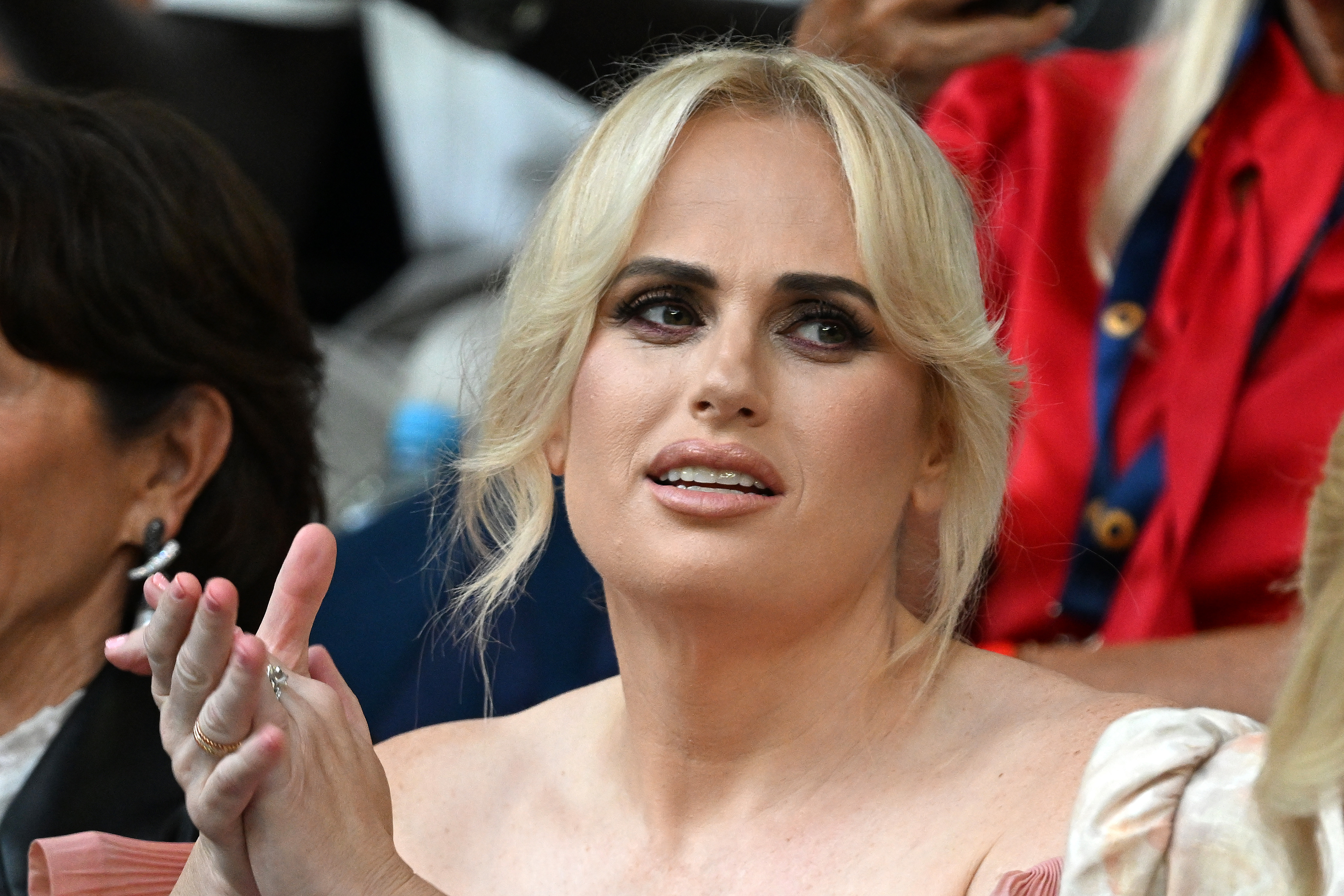 Who would've thought that the guy who made "Pretty Fly (For A White Guy ...