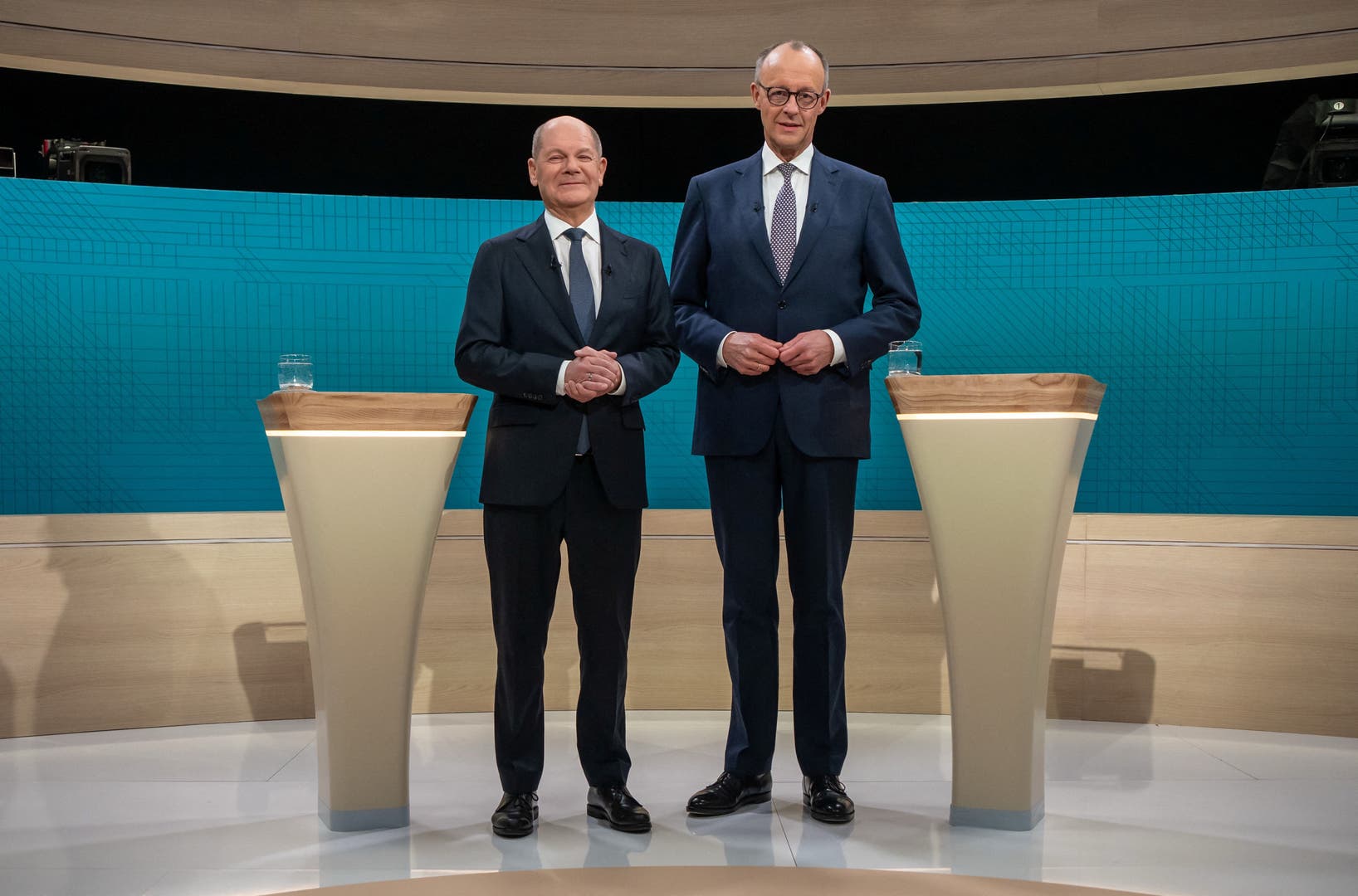 ERKLÄRT - TV-Debatte der Kanzlerkandidaten: Merz, Scholz, Habeck und ...