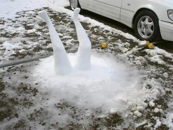 46 Funny Snow Sculptures That Ain't Your Average Snowman