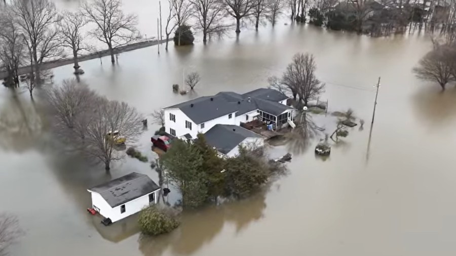 Levee failure may threaten hundreds in West TN