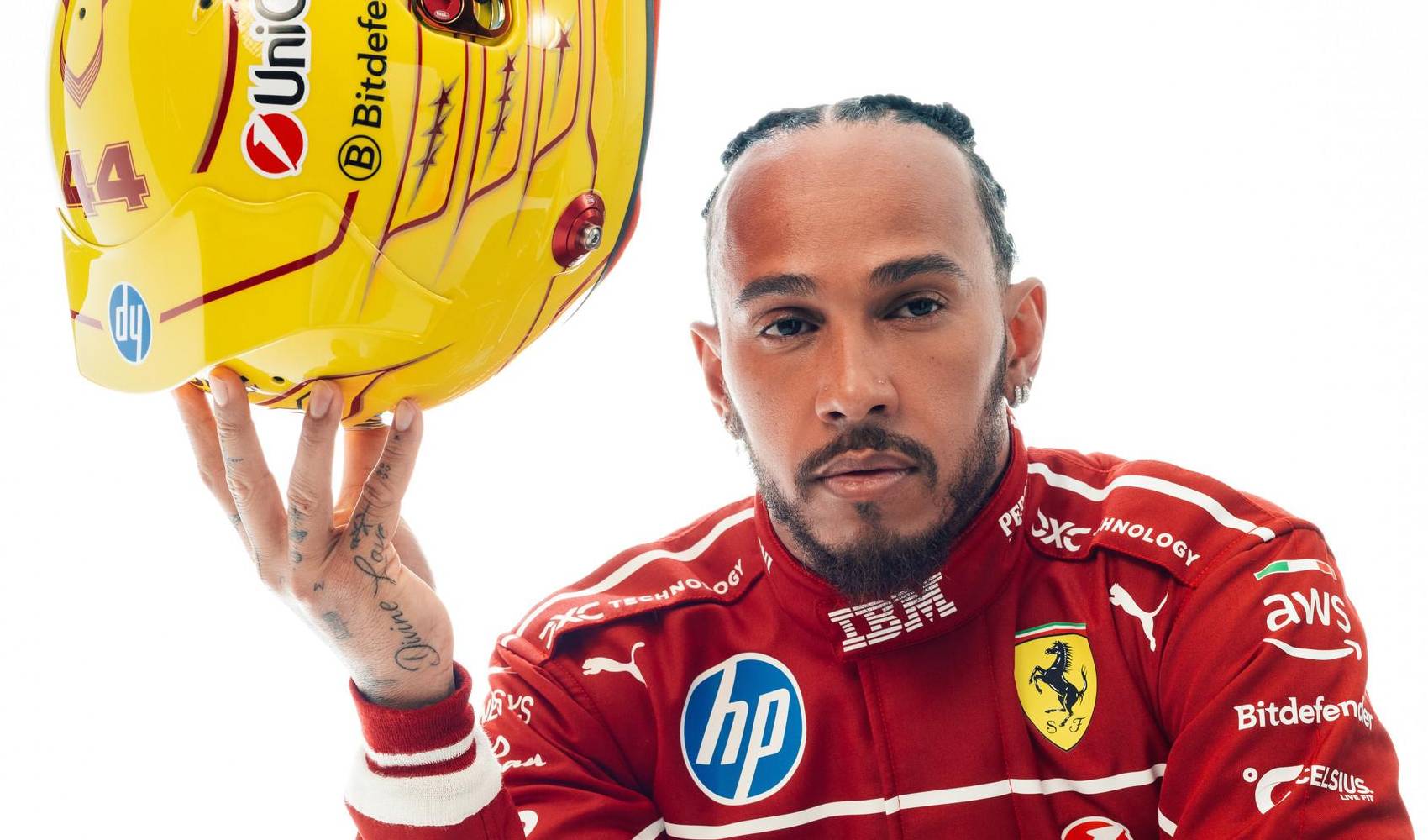 Lewis Hamilton explota contra Ferrari y destroza su simulador en plena ...