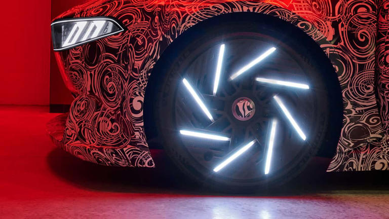 BMW Made a "Superbrain" Computer to Power This Prototype