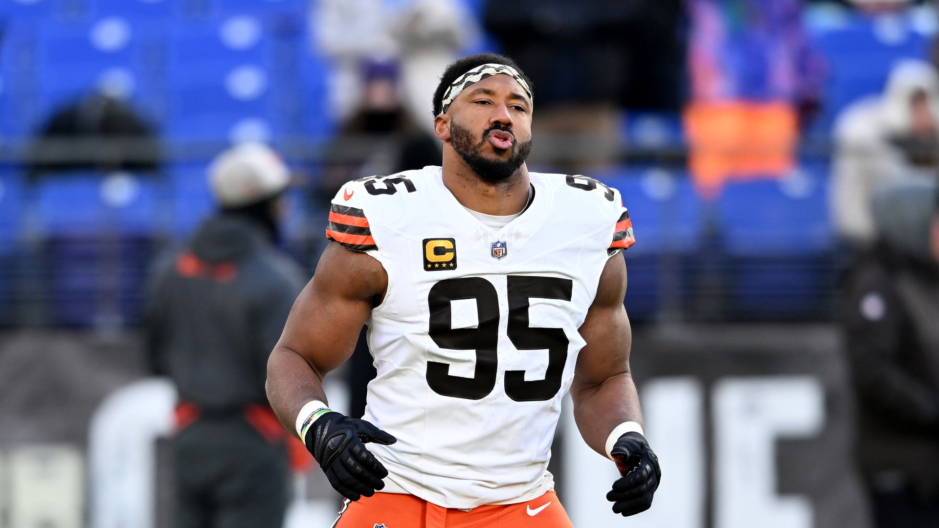 Browns Myles Garrett, QB plans: Rounding up what rumors we’ve heard ...