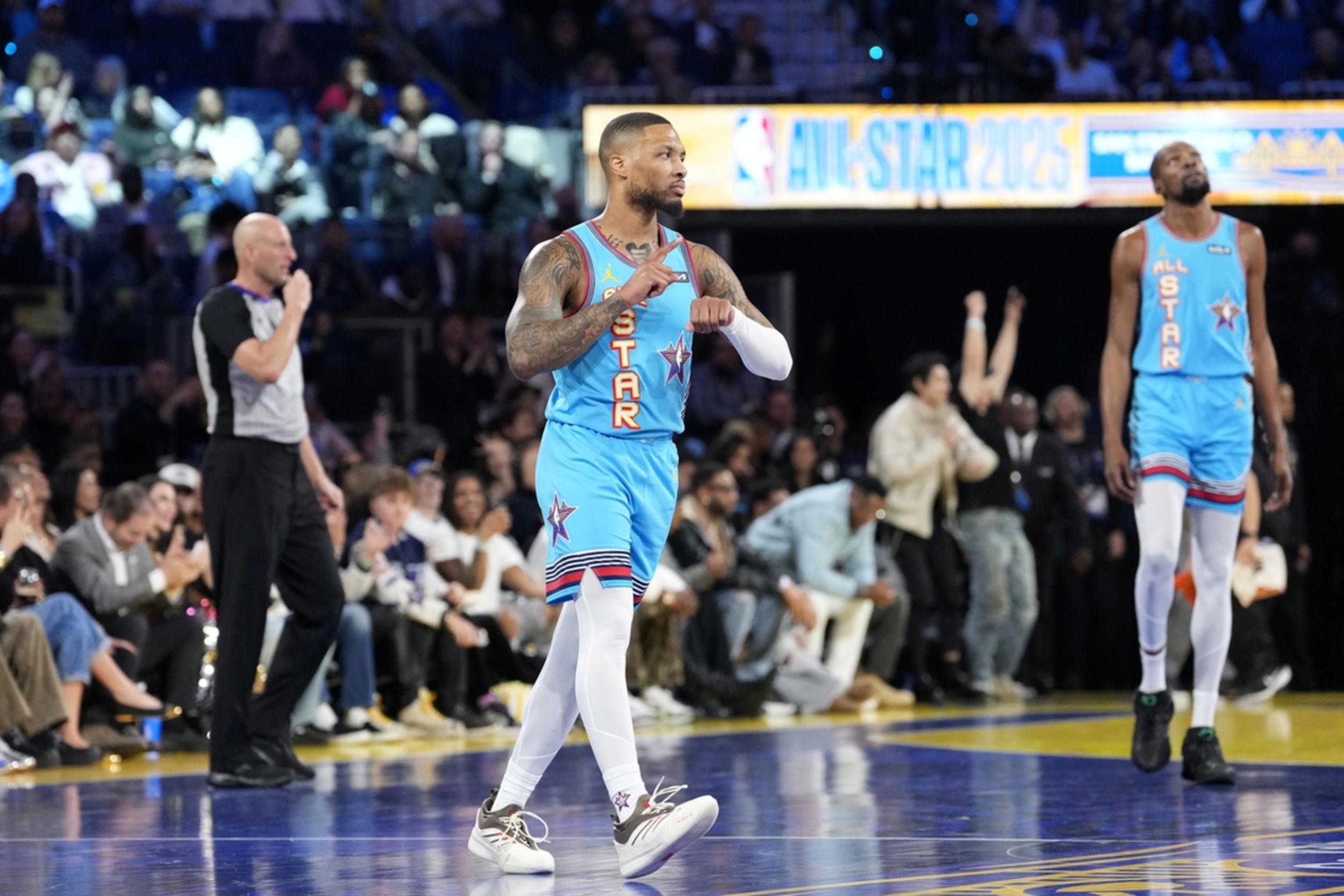 Damian Lillard calls game, Team Shaq tops Team Candace