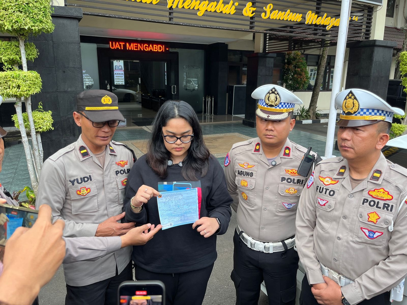 Pengakuan Pengemudi BMW yang Pakai Nopol N 3 NEN, Ternyata