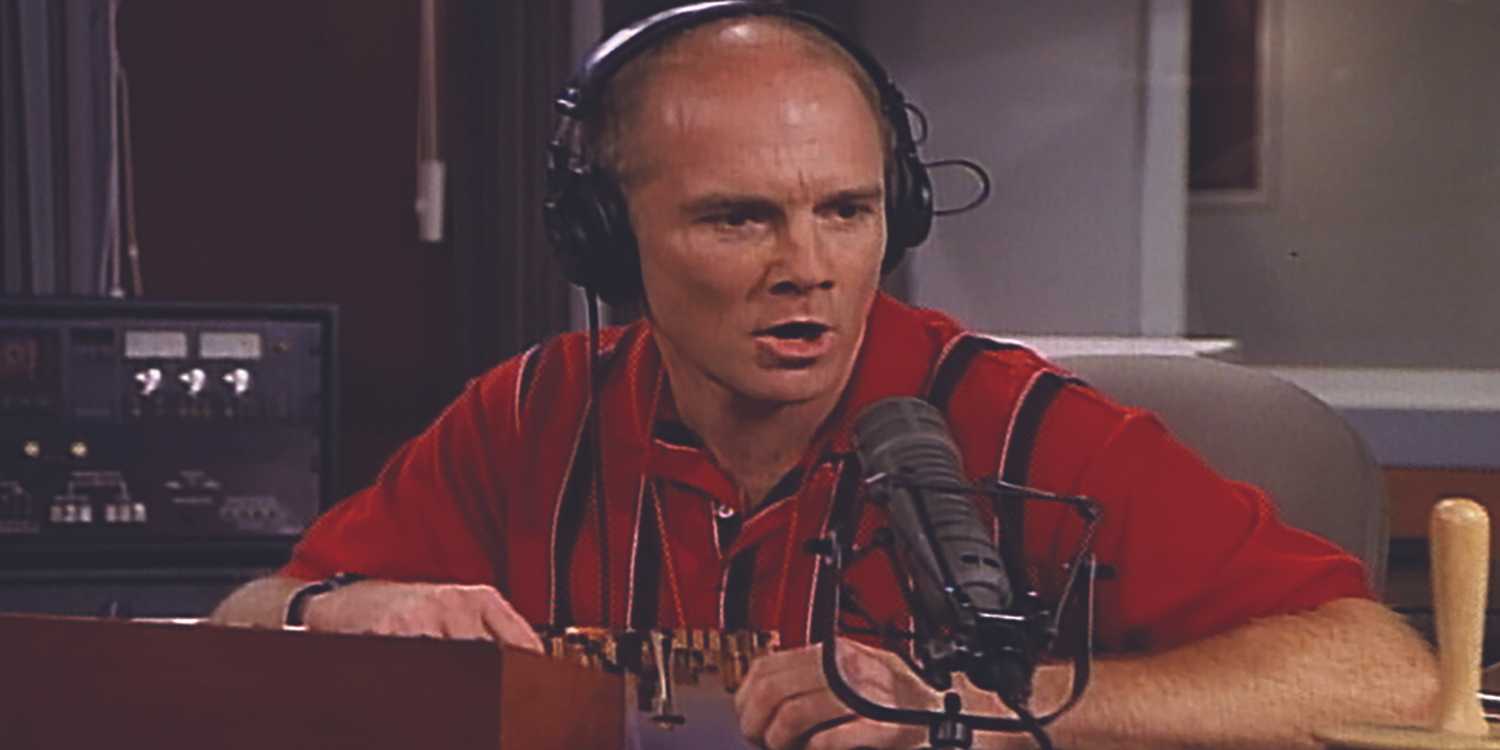 10 Most Controversial Characters From TV Sitcoms