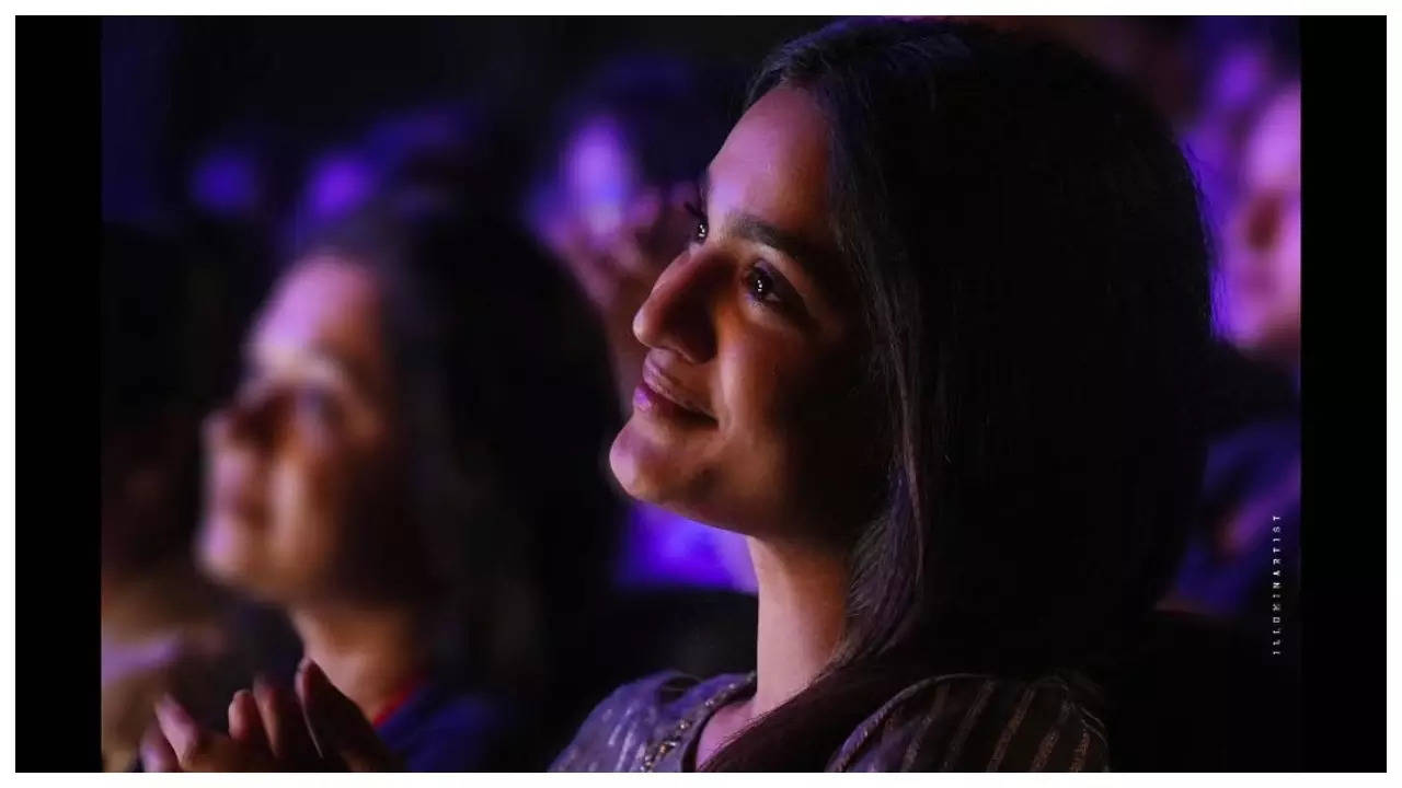 Mohanlal unveils Saniya Iyappan’s look as Jhanvi from ‘L2: Empuraan’