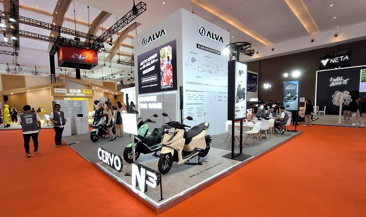 Khusus IIMS 2025, Harga Motor Listrik ALVA Kena Potong Jutaan Rupiah
