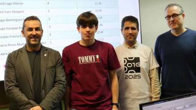 David Lago, del IES Pedro Floriani, ganador de la Olimpiada Informática