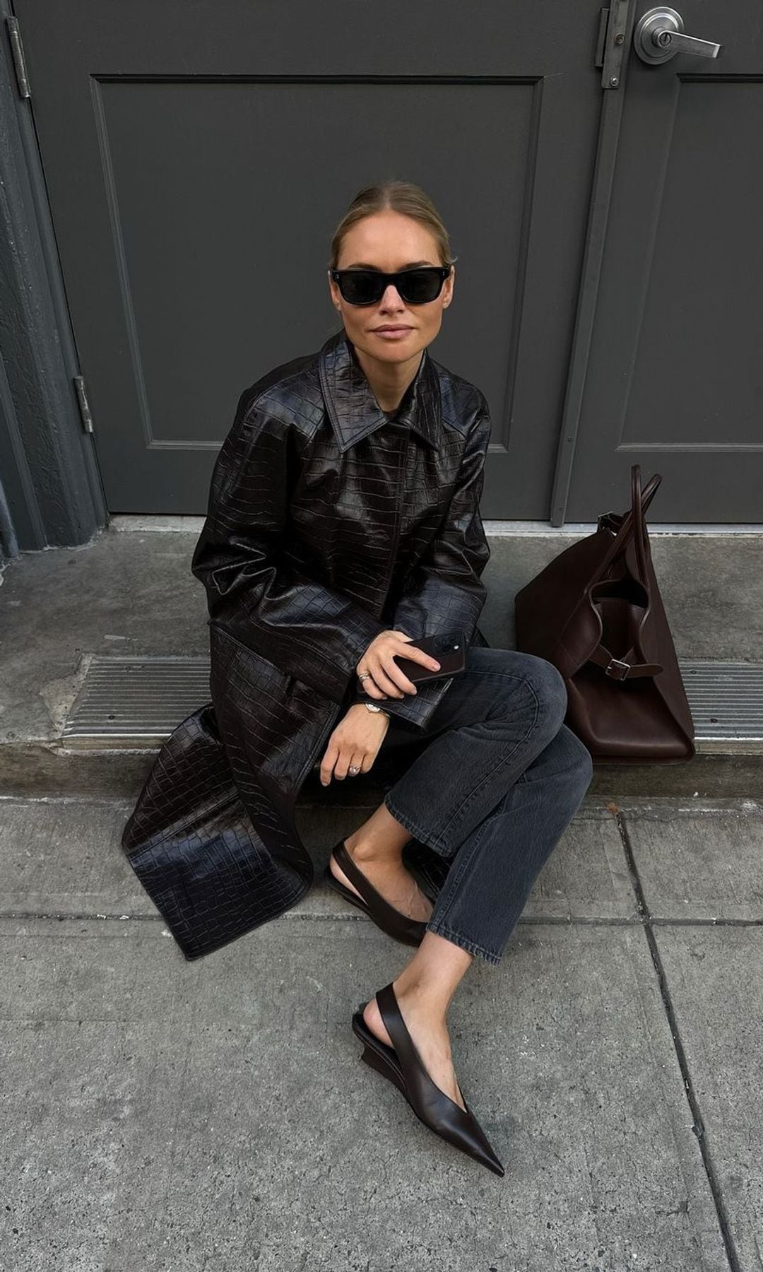 Vaqueros con tacón sensato, el combo de las expertas para alargar las ...