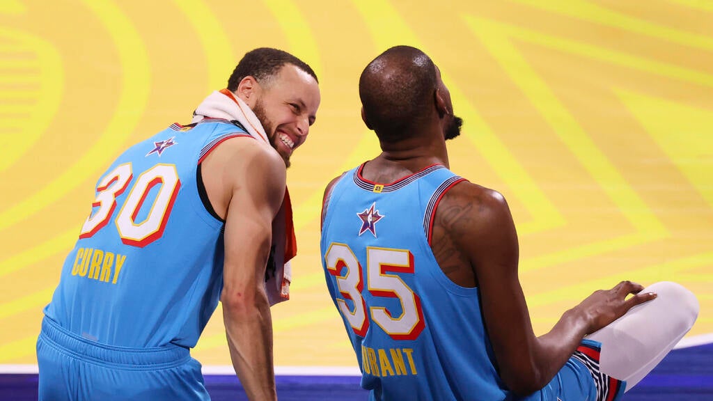 Stephen Curry captures MVP honors in front of home crowd at All-Star Game