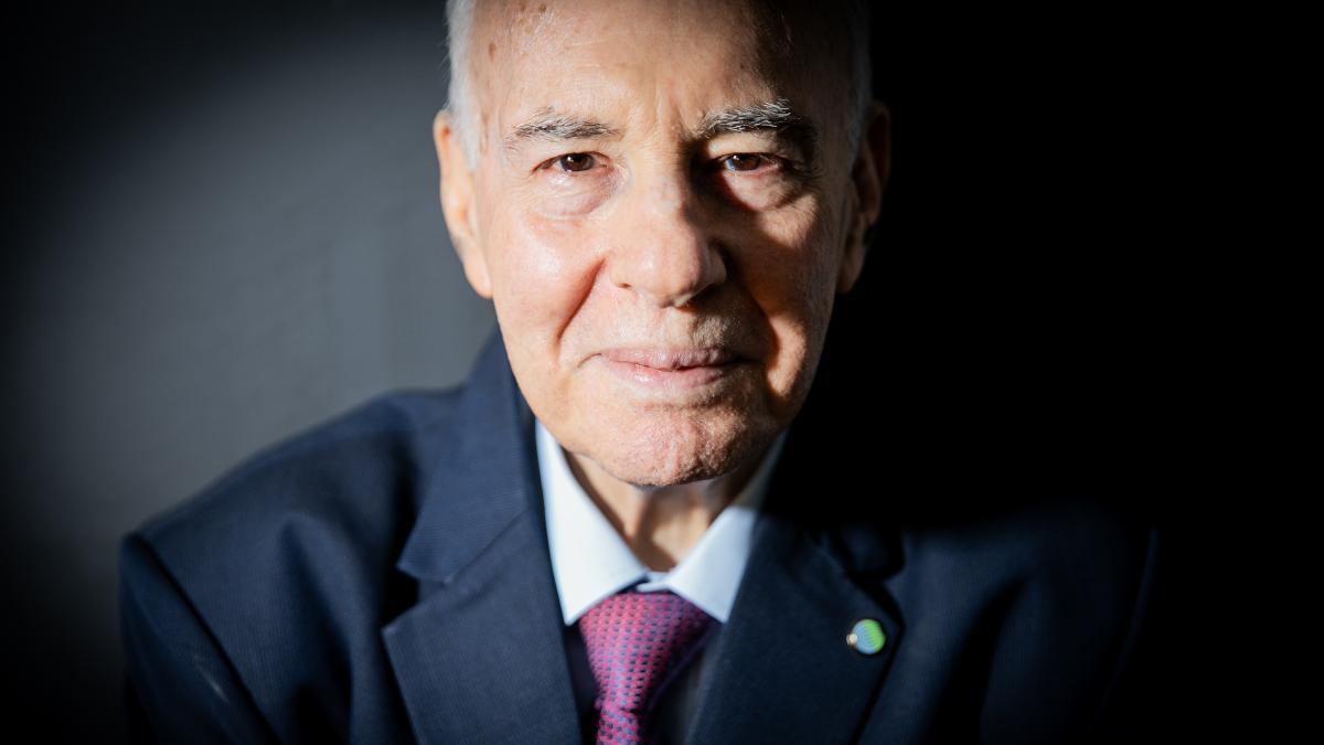 Garry Jacobs: “La inseguridad está creando una plutocracia mundial”