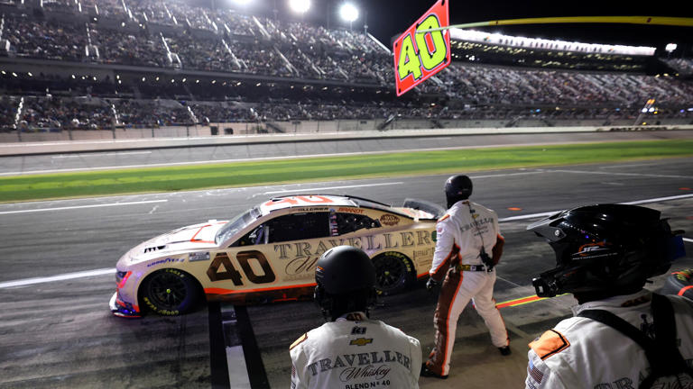 Dale Earnhardt Jr., Justin Allgaier relish top-10 finish in Jr. Motorsports' Cup debut