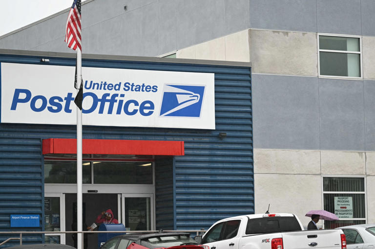 What's open and closed on Presidents Day 2025? Here's what to know