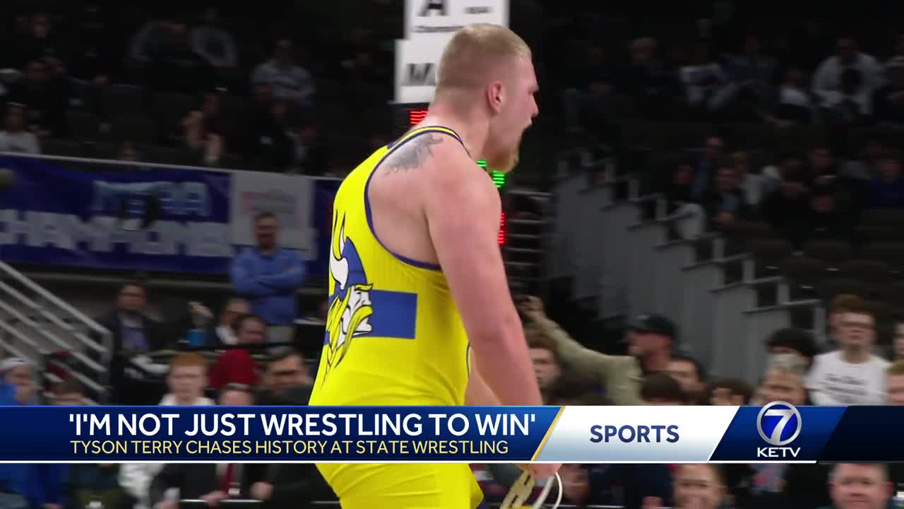 Tyson Terry chases perfection at state wrestling