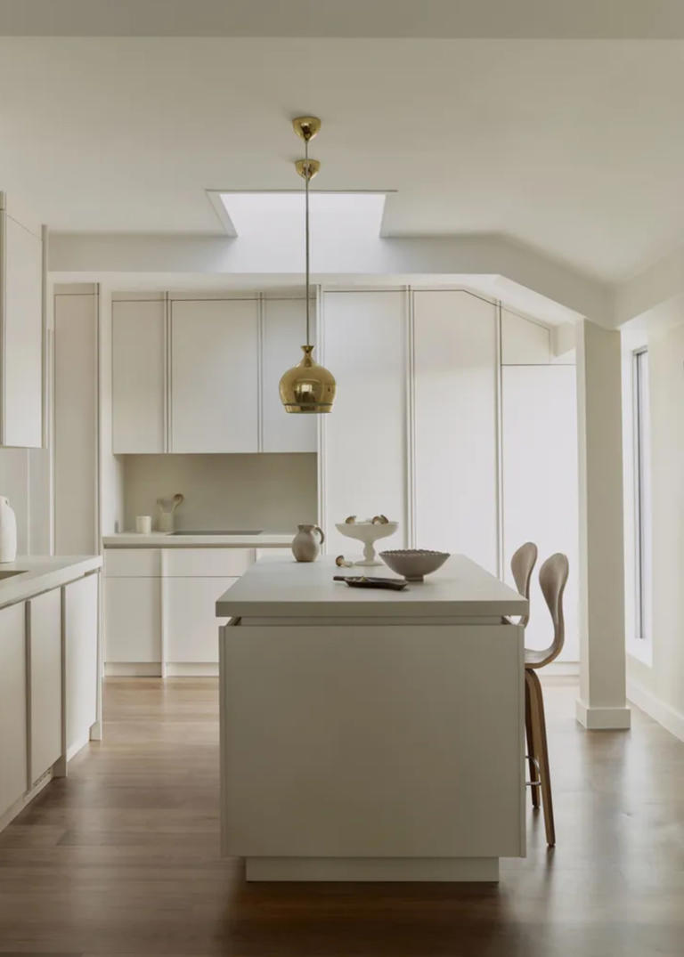 Suddenly, Everyone's Choosing Square Islands — Here's Why They Work So ...