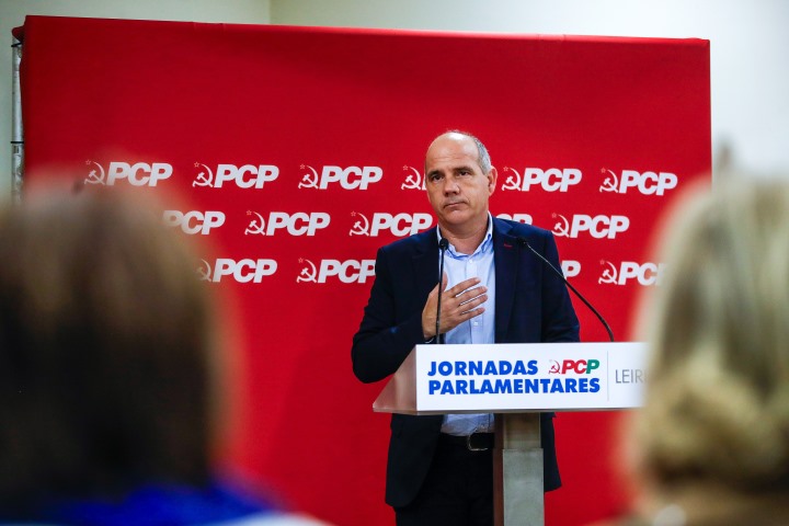 Paulo Raimundo diz que Chega pode “fazer os pinotes que quiser” mas ...