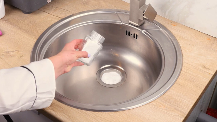 Baking Soda Hacks & Tips For Daily Life