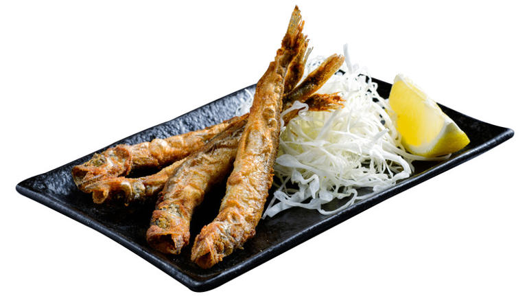 Yes, You Can Eat Smelt Fish Bones, And Here's Why You Might Want To