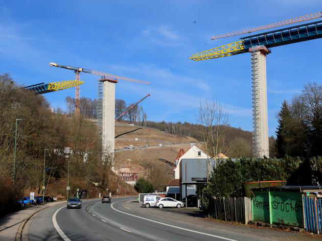 Chaos an A45-Brücke in Lüdenscheid: Umleitung ist ab heute zwei Wochen gesperrt