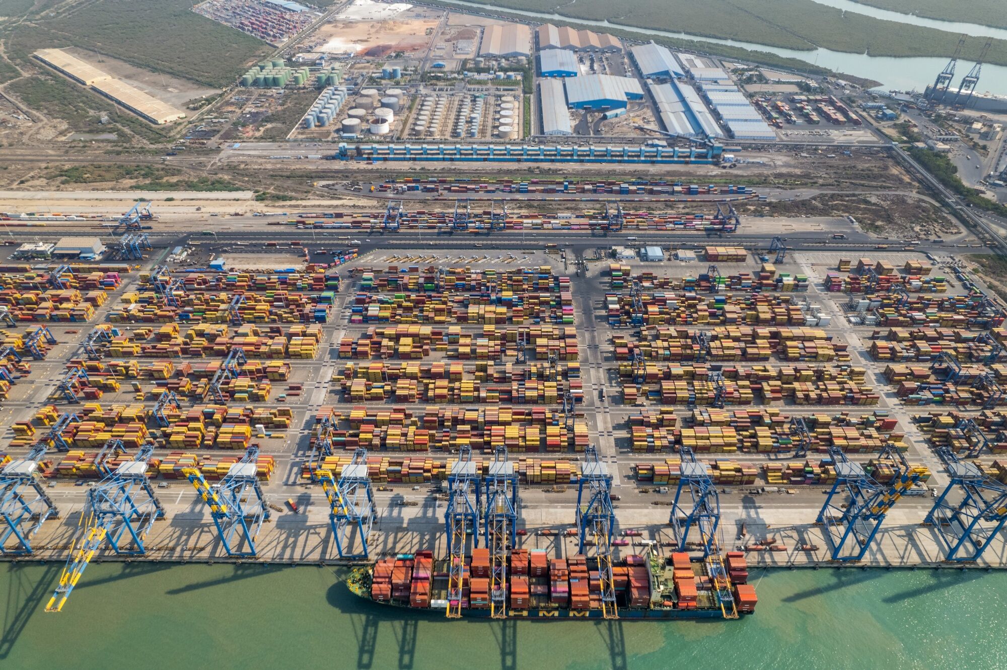 Trump’s Broader Tariffs Would Pose Risk to Asia, Nomura Says