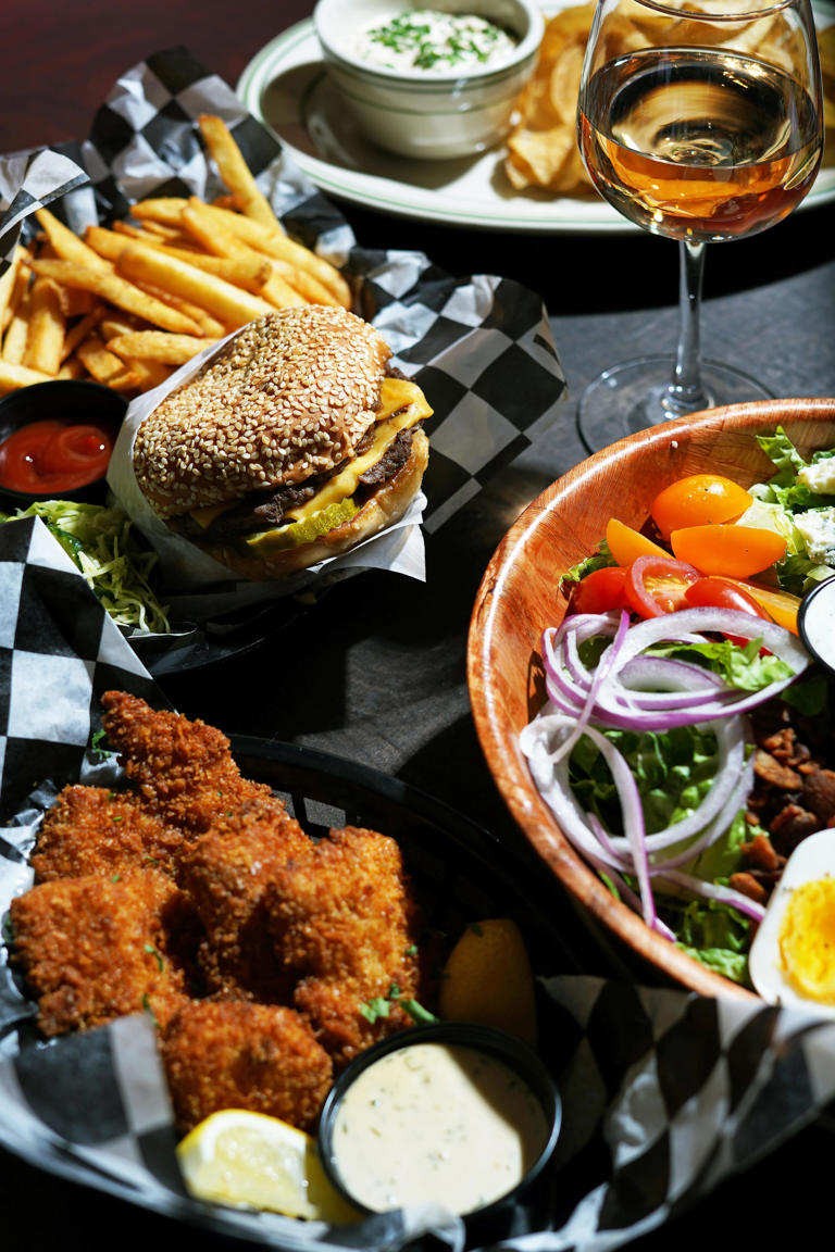 Owners of West Palm Beach's Kitchen open tavern with 'Old Florida' vibe ...