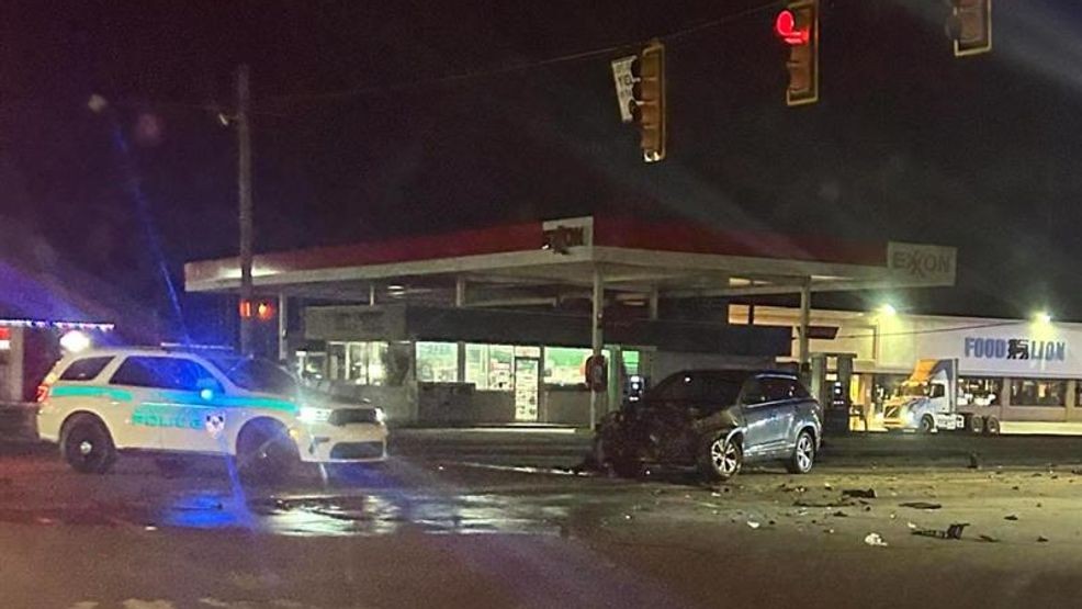 Collision on Remount Road disrupts traffic as police clear scene Monday ...