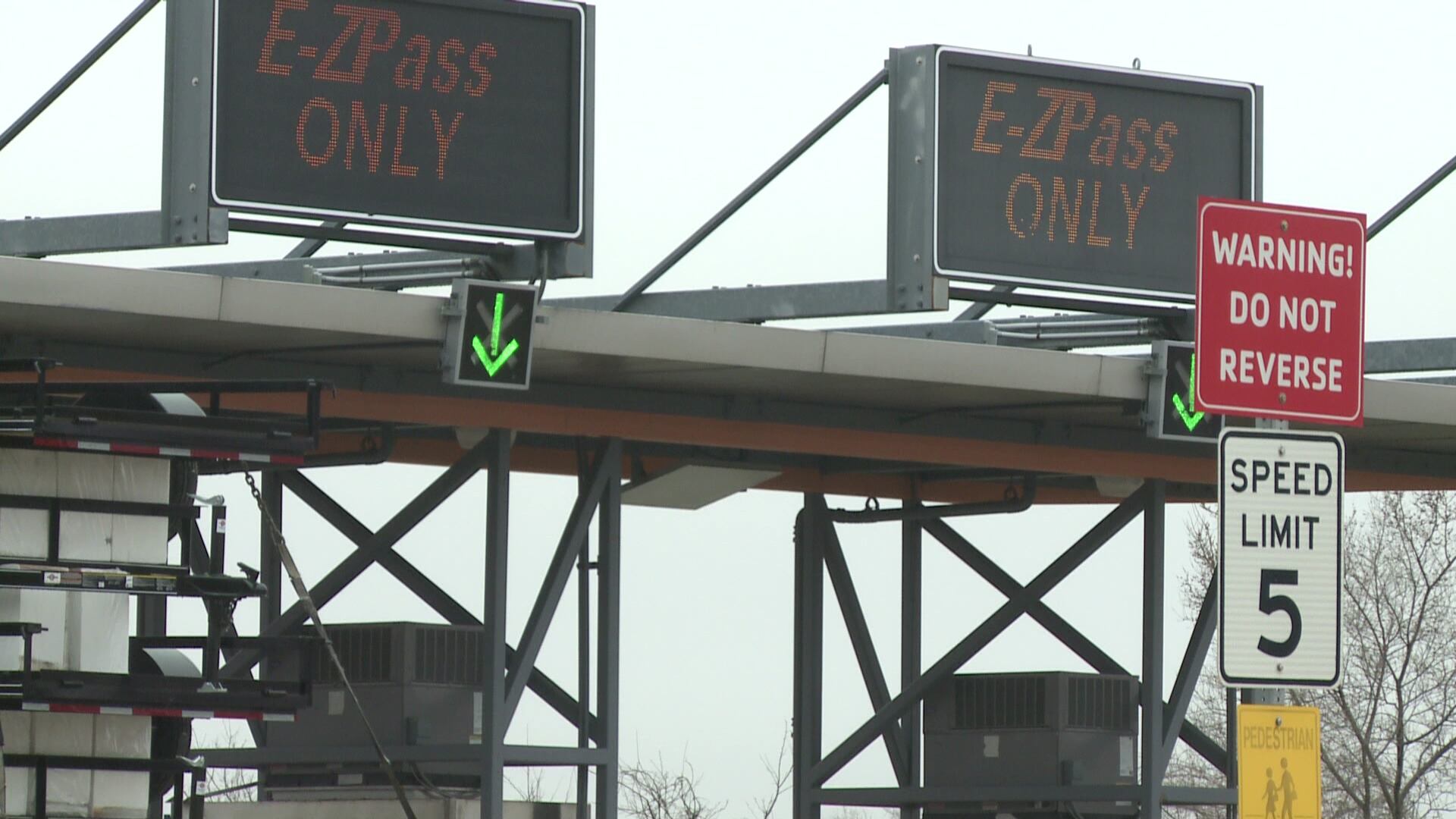 Officials warn of E-ZPass text scam