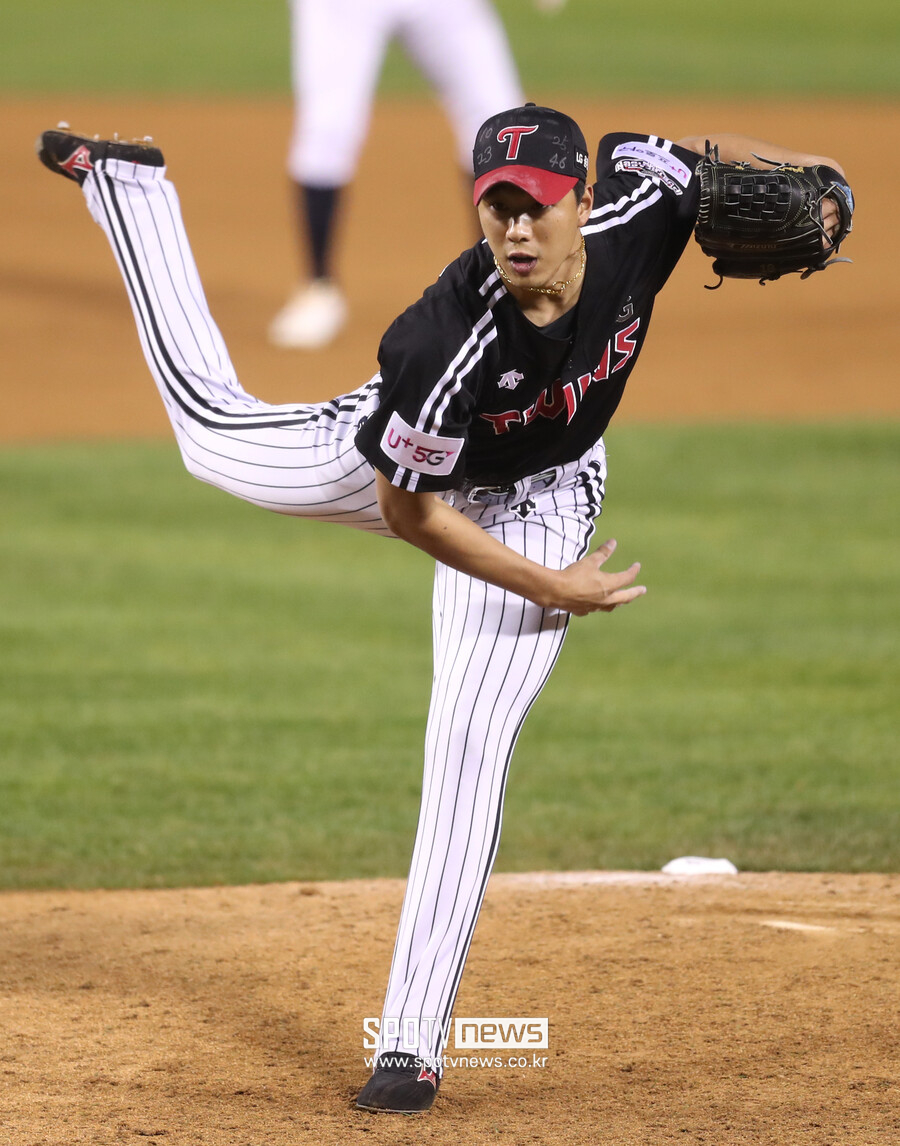 "갑자기 157km 나올수는 없다" ML도 탐냈던 국가대표 잠수함 부활 예고, 150km 회복부터 다시 시작