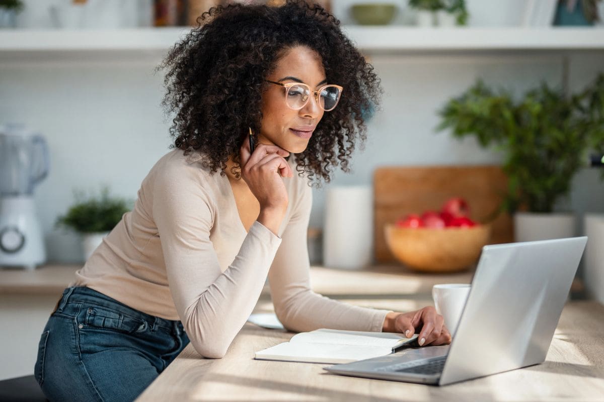 10 Simple Job Hunting Tips to Land Your Dream Job