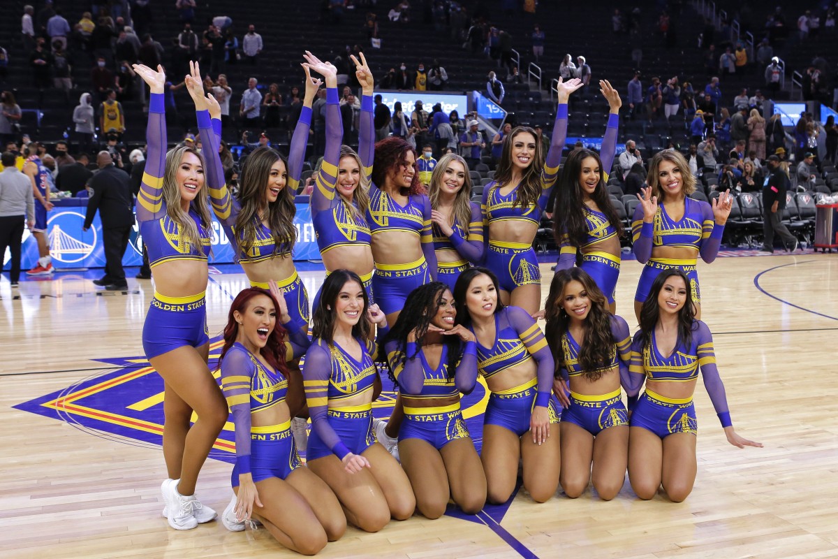 'Stunning' Warriors Dancer Turns Heads At NBA All-Star Game
