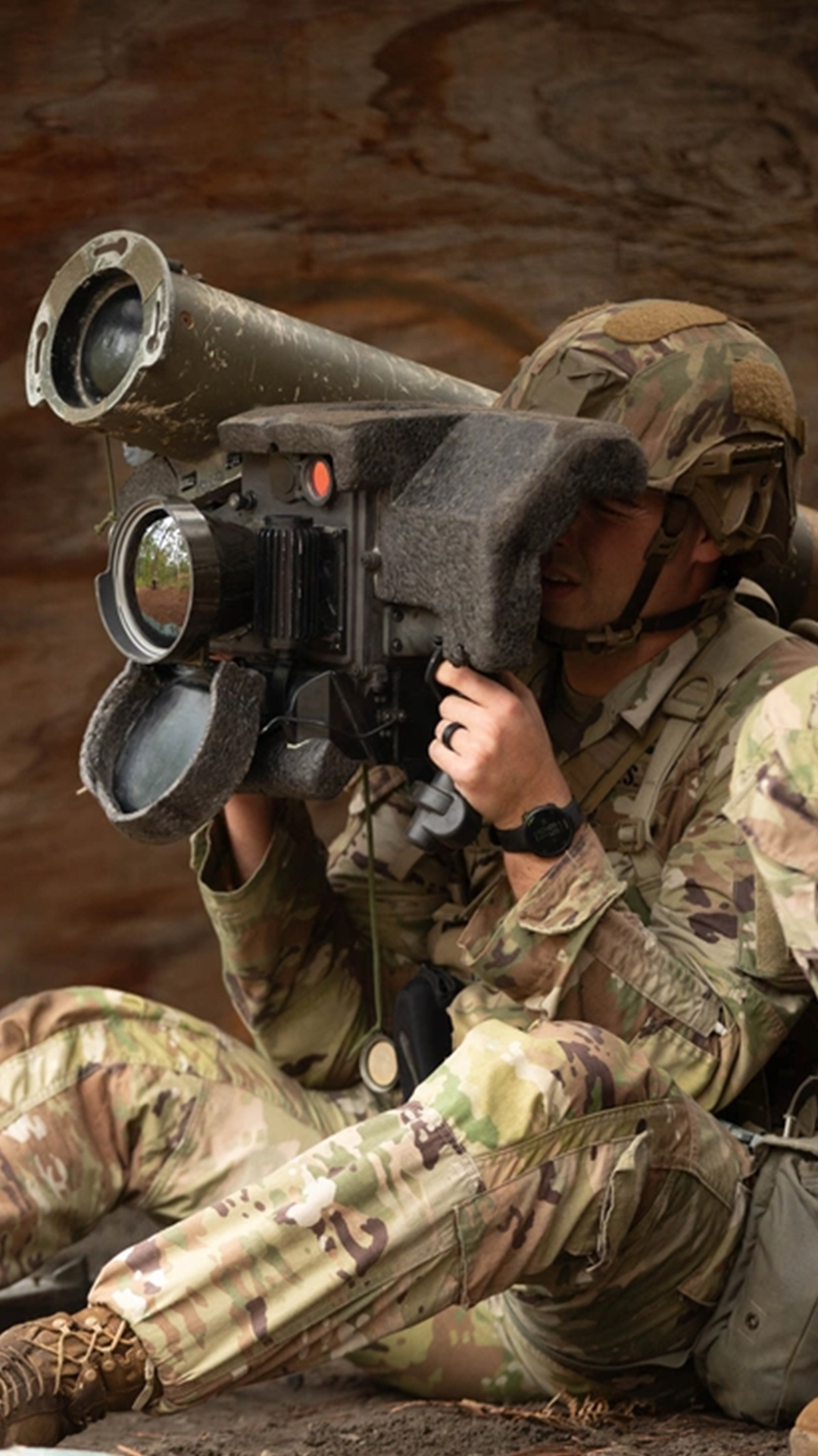 FGM-148 Javelin: The Ultimate Fire-and-Forget Anti-Tank Missile