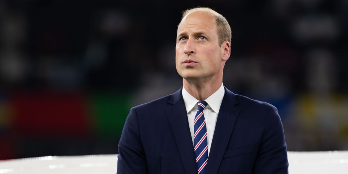 Chok blandt royale fans: Prins William bryder vigtig regel med George