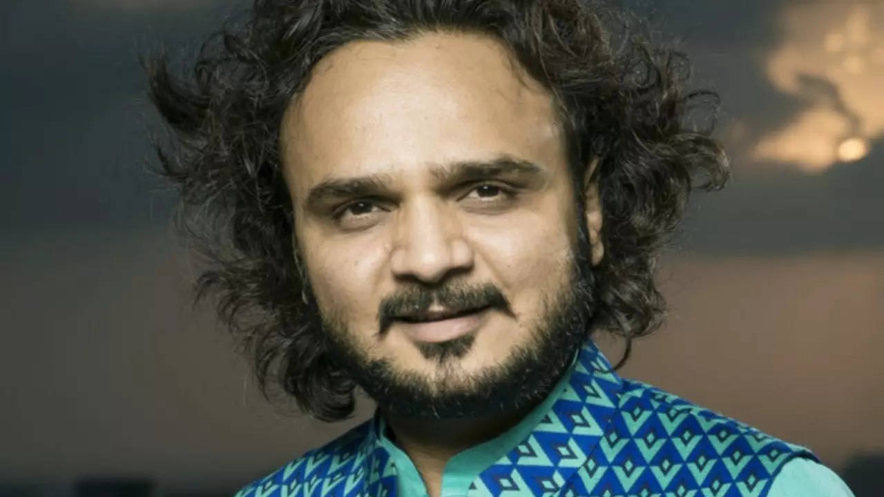 Parthiv Gohil shares rehearsal clip featuring ,'Tu hai toh dil dhadakta ...