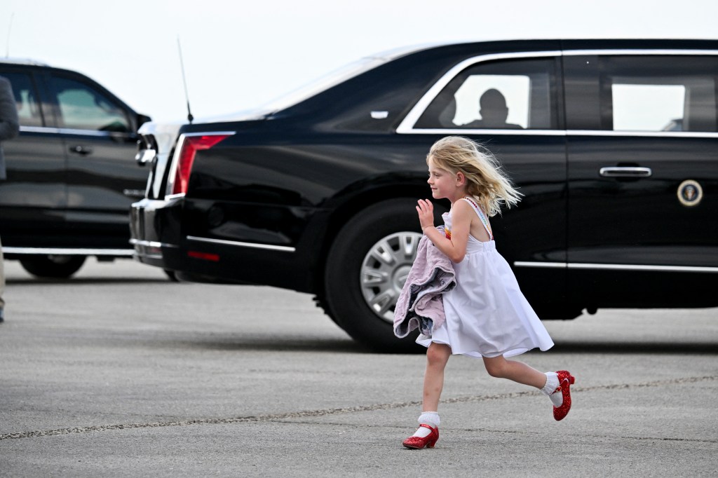 Trump’s adorable granddaughter Caroline waves to supporters from ...