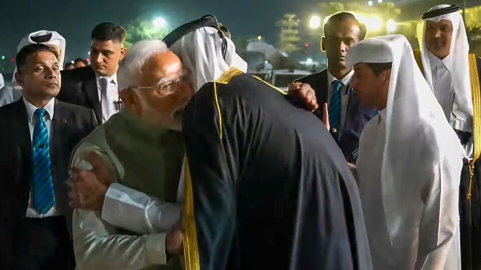 PM Narendra Modi, in a rare gesture, receives Amir of Qatar at Delhi ...