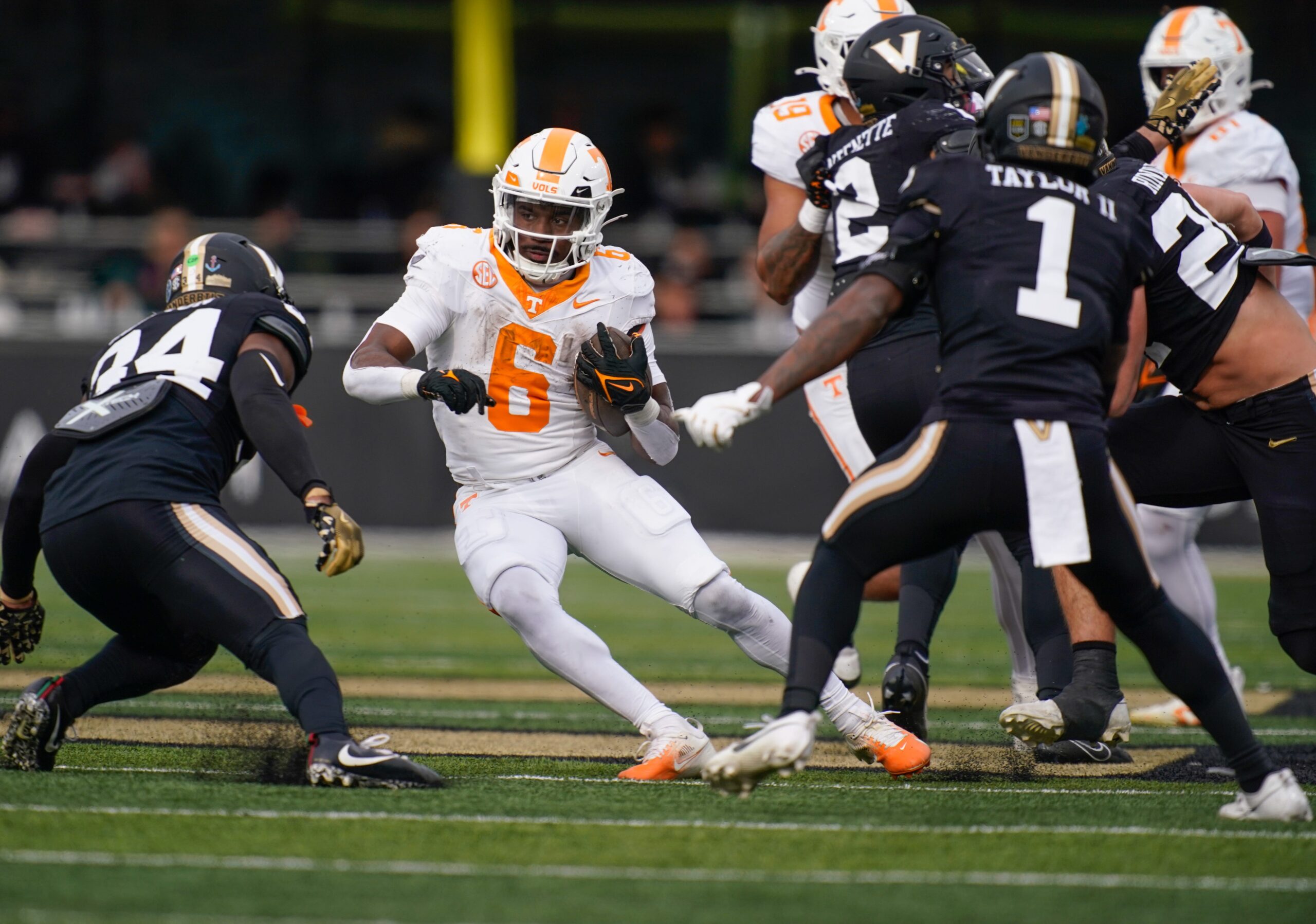 Dylan Sampson 2025 NFL Draft: Scouting Report For Tennessee Volunteers RB