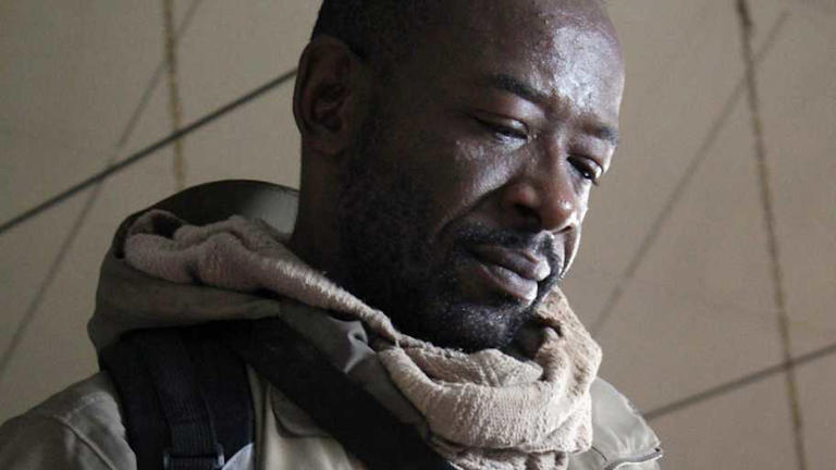 What actors played the main characters in Fear the Walking Dead?