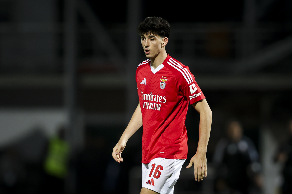 Manu Silva e Bah inscritos pelo Benfica na Liga dos Campeões