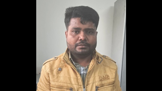 Bihar man arrested from train in Lko with hash worth ₹55L