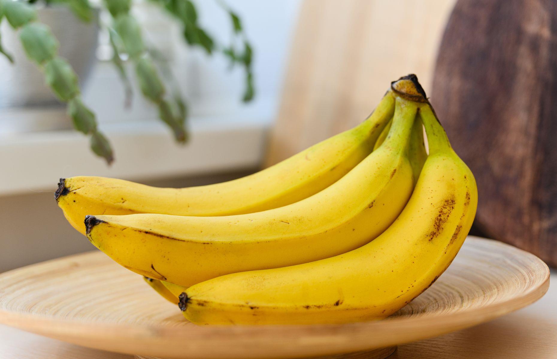 The best and worst fruits for your health ranked by a nutritionist
