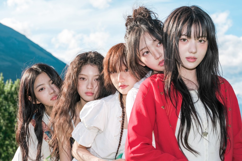 Meet KiiiKiii: First Look at the New K-Pop Group Poised for Global Teen ...